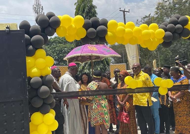 MTN Ghana Foundation inaugurates GHS2.2million 100-seater robotics ...